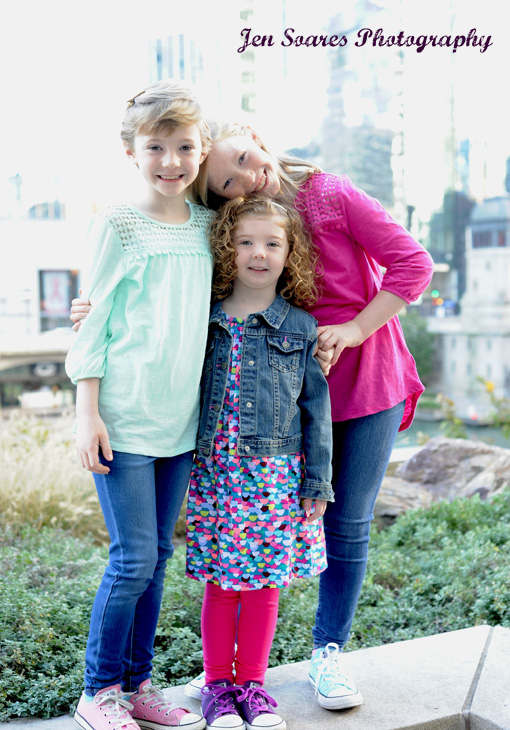 Maura, Fiona, and Brenna explore the River Walk » JSP Blog